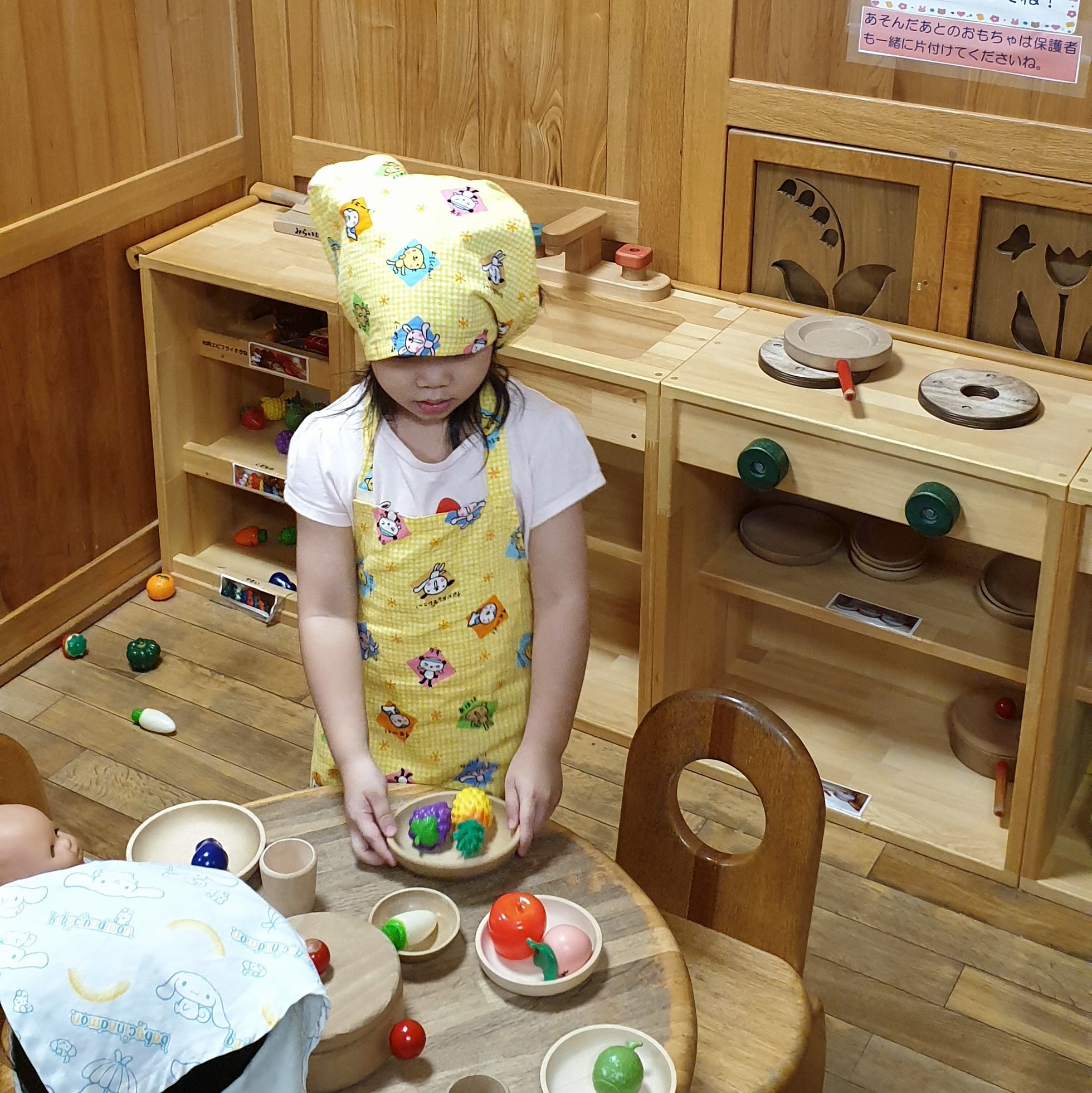 Traveling with Toddler in Japan - Osaka & Kyoto - Fern Shares