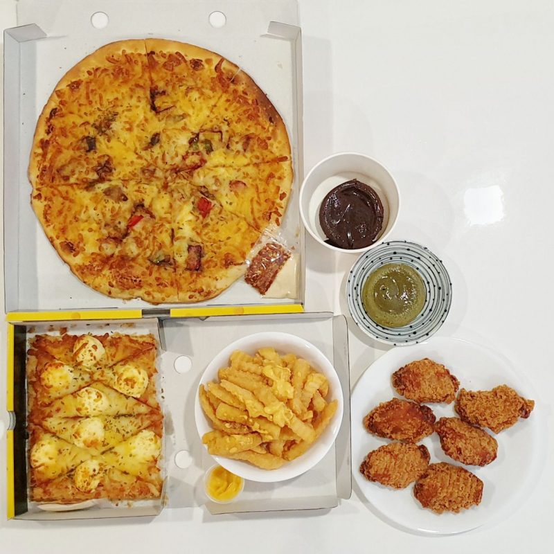 Food Review: Overly Cheezy - Nothing is too cheesy for cheese lover ...